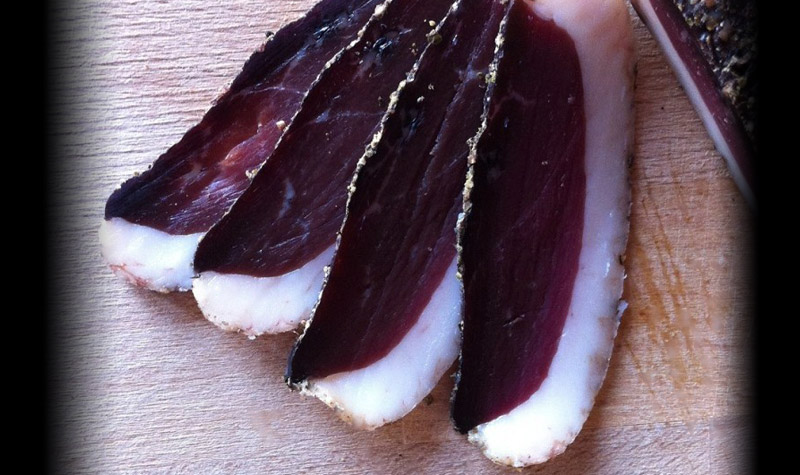 Magret séché maison - Charcuterie maison | Le bon Chef